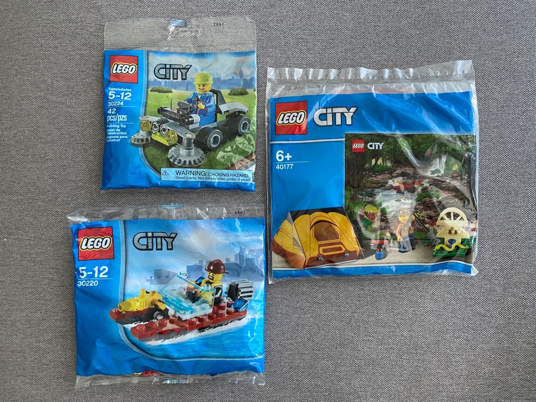 Lego City Pack, Hobbies & Toys, Toys & Games on Carousell
