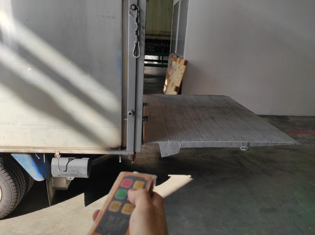 Lorry tailgate remote control installation, Car Accessories ...