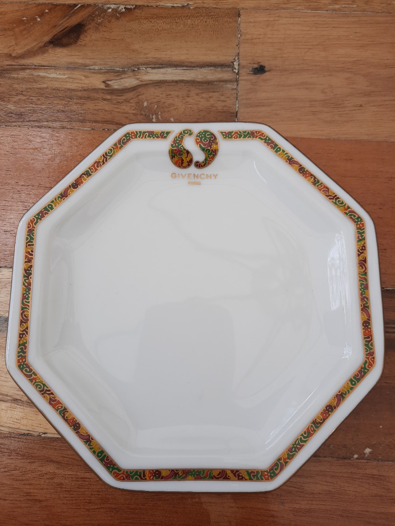 Rare Auth givenchy cake plates, Luxury, Sneakers & Footwear on Carousell