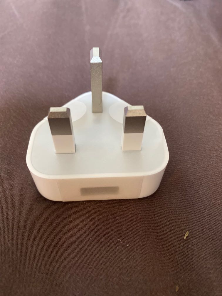 Apple charging power socket, Mobile Phones & Gadgets, Mobile & Gadget ...