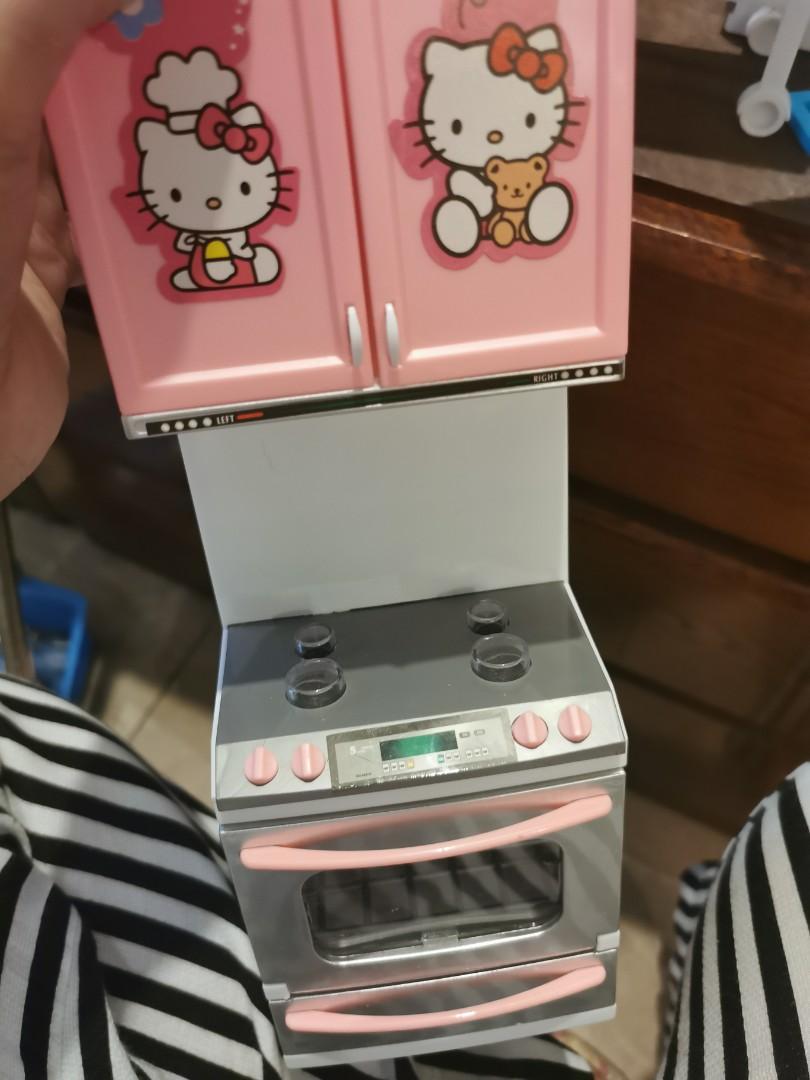 Barbie Hello Kitty Fridge, Stove and Oven, Hobbies & Toys, Toys & Games ...