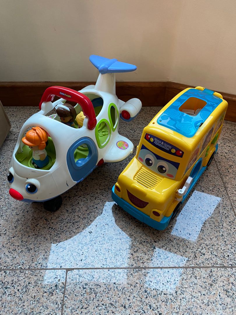 (Bundle) Vtech Count and Learn Alphabet Bus & Fisher-Price Little ...