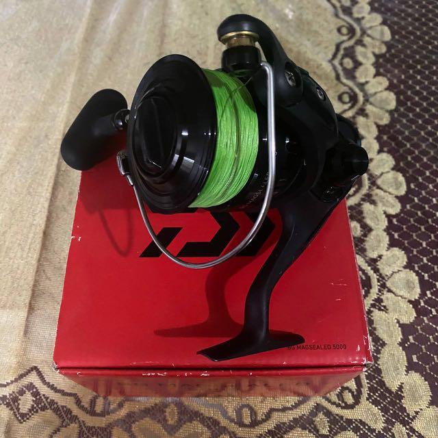 Daiwa Windcast Surf 425(14ft”) & Daiwa BG Magsealed 5000, Sports, Sports & Games Equipment on ...