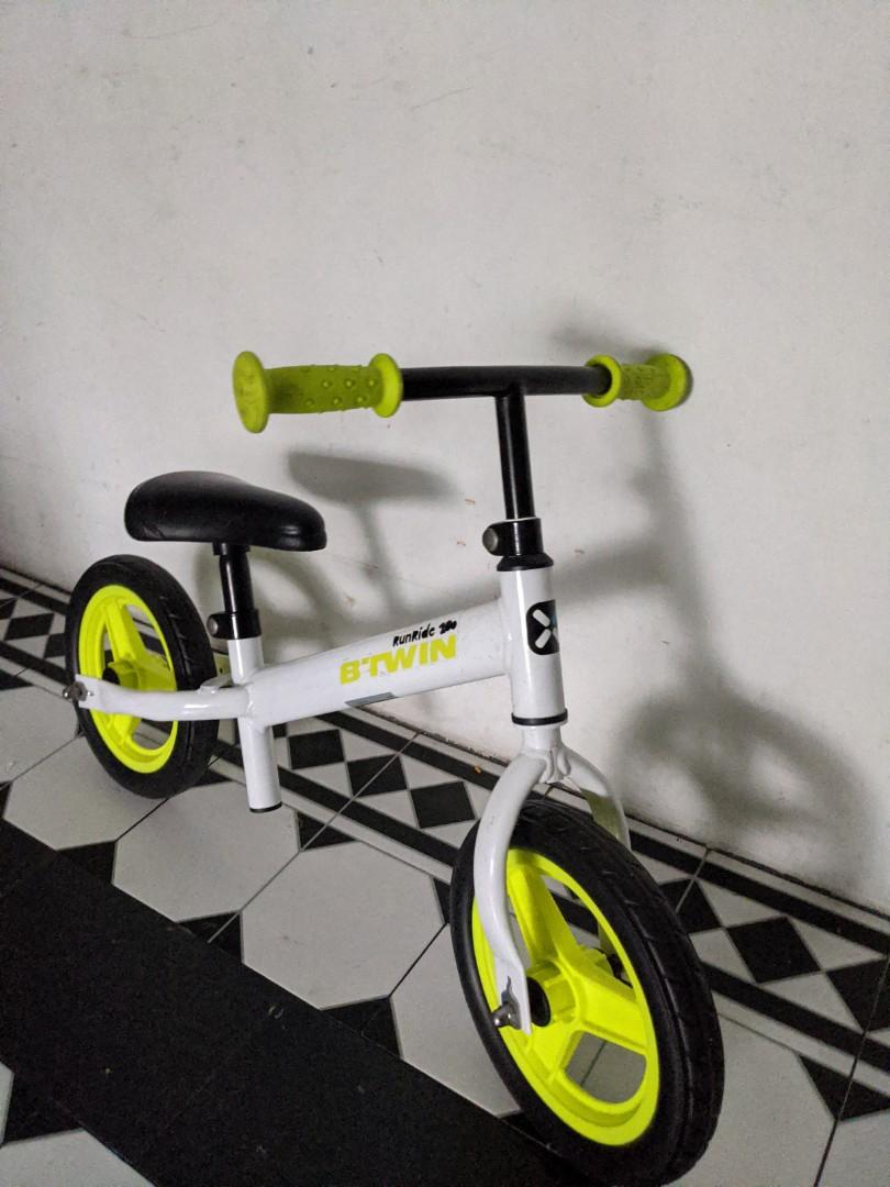 Decathlon balance bike, Babies & Kids, Toys & Walkers on Carousell