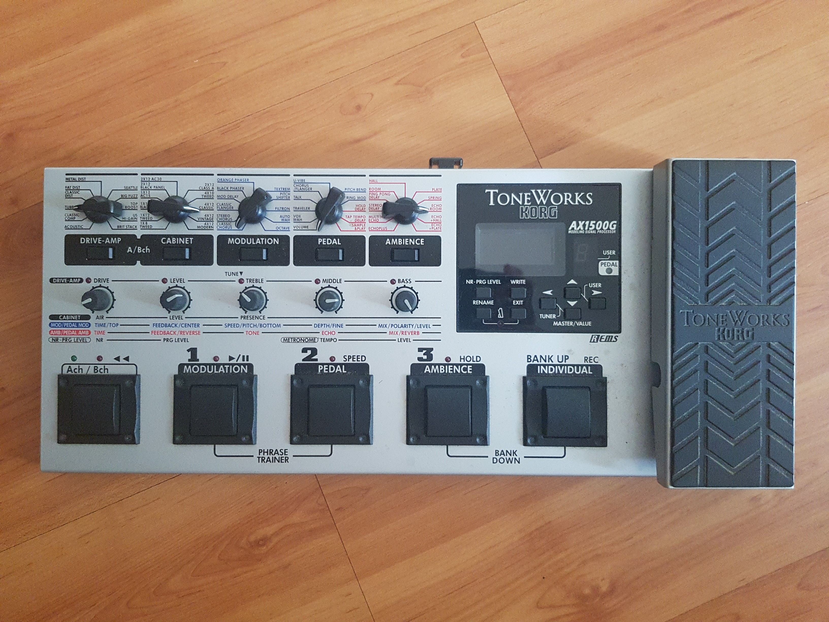 Korg Toneworks AX1500G Guitar Modeling Signal Processor, Hobbies & Toys ...