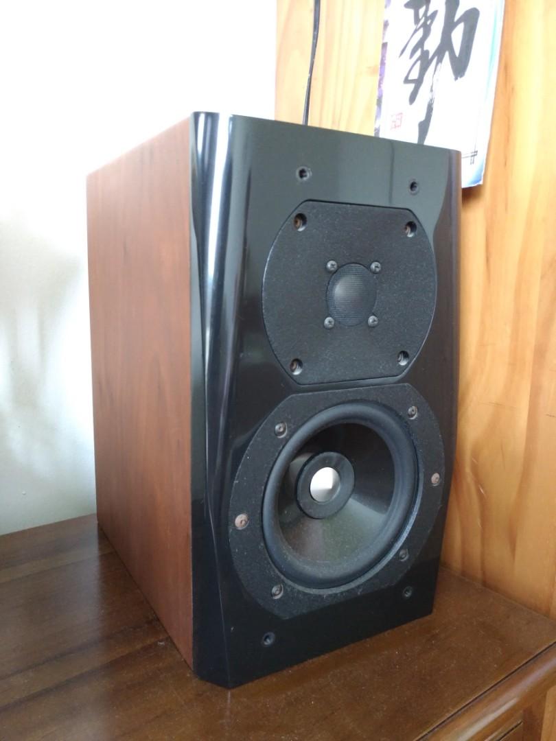Rare Mirage MRM-1 Bookshelf speaker with original Stand for Sale ...