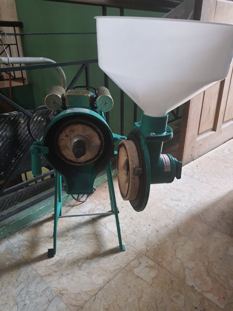 Peanut grinding machine, Everything Else, Others on Carousell