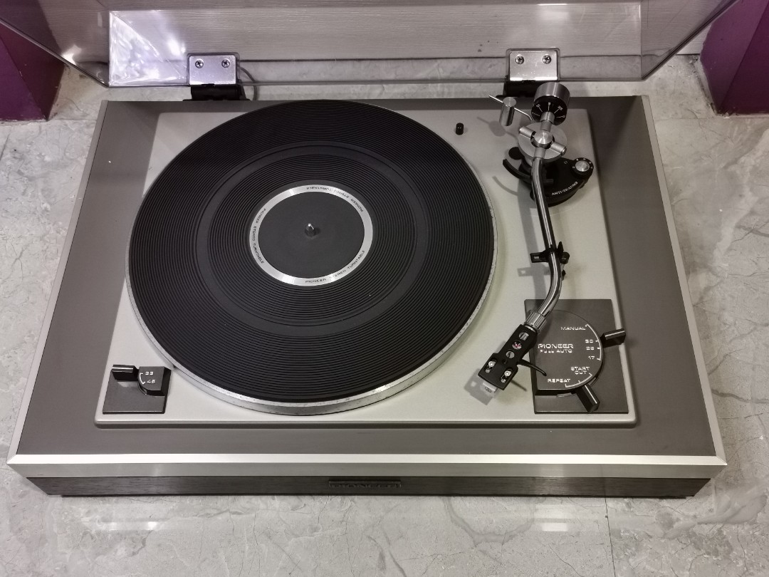 Pioneer ED-770 PL fully automatic turntable, Audio, Other Audio ...