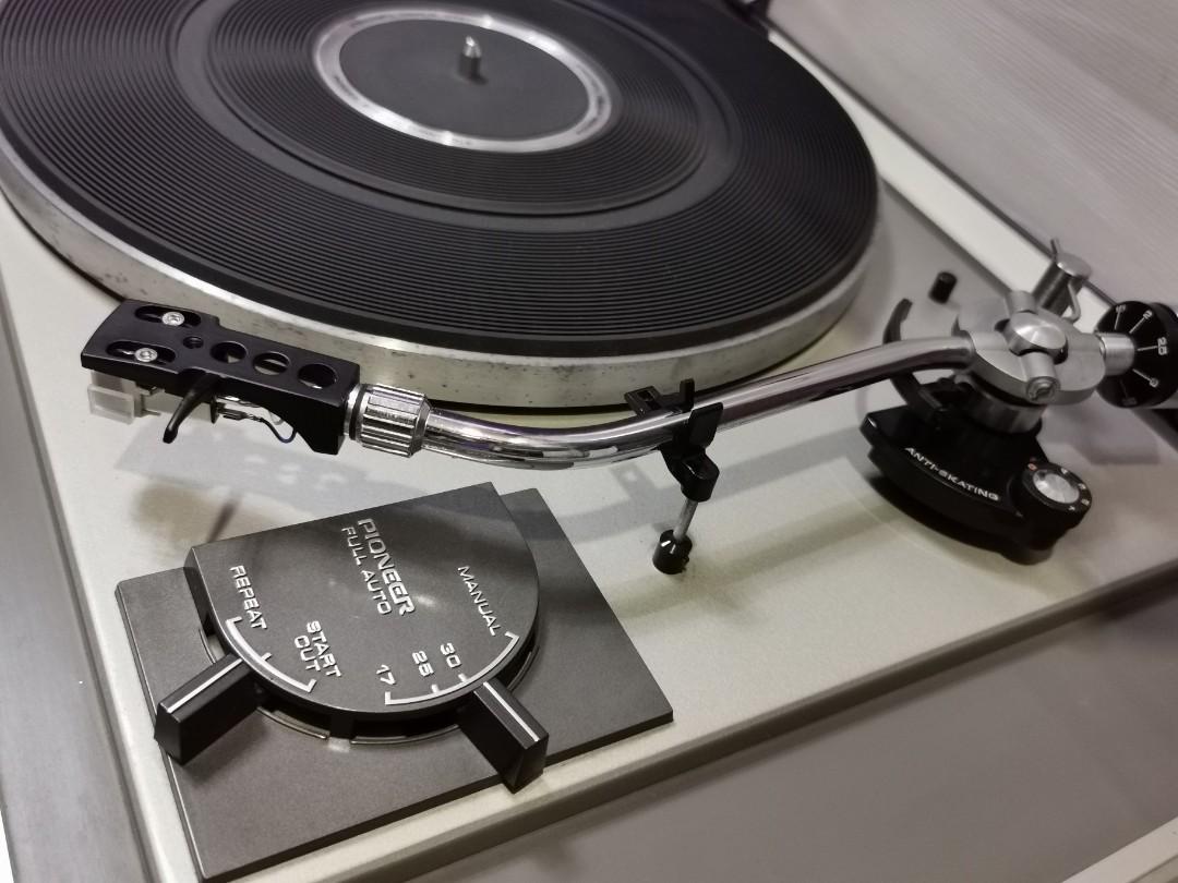 Pioneer ED-770 PL fully automatic turntable, Audio, Other Audio ...