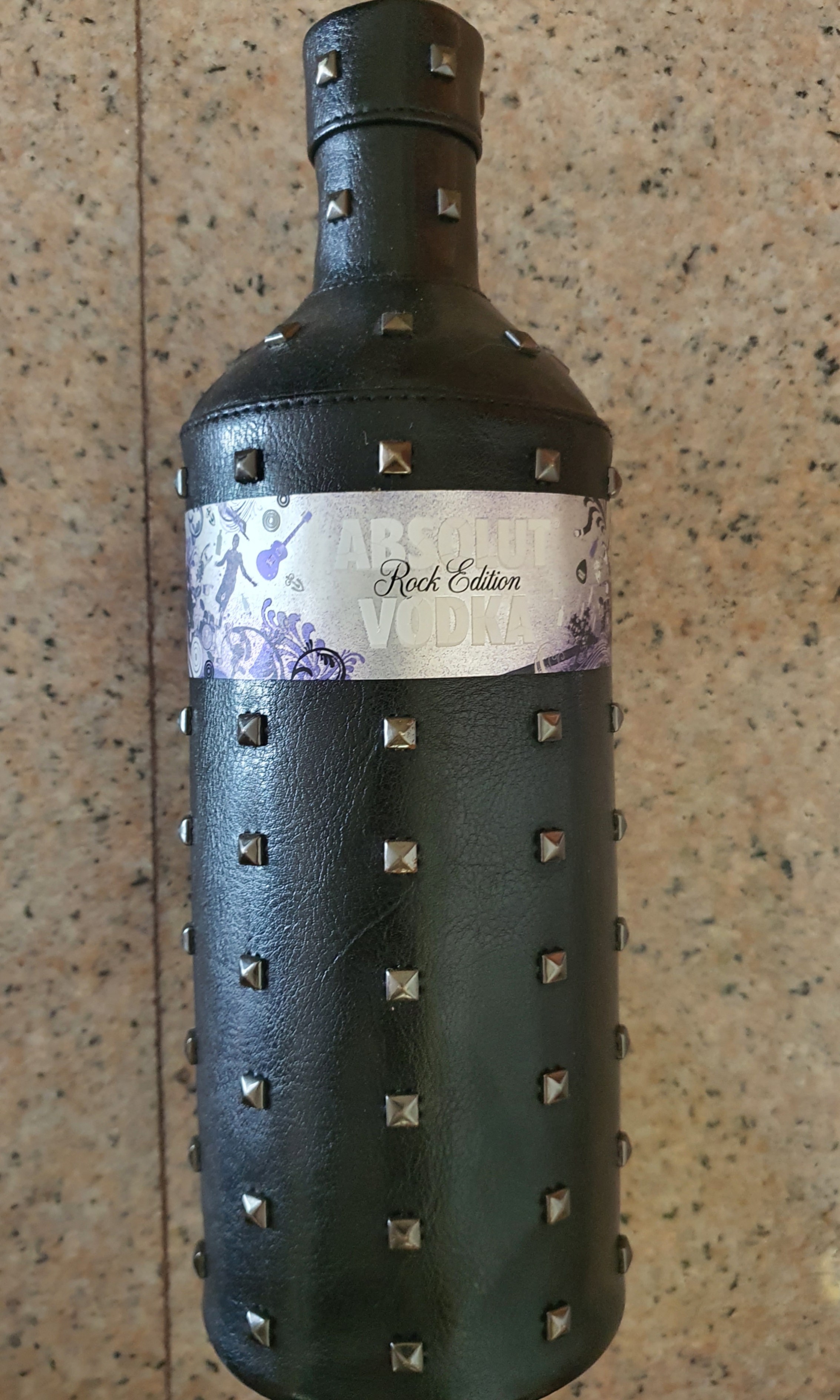 Absolut Vodka Rock 1L, Food & Drinks, Alcoholic Beverages on Carousell