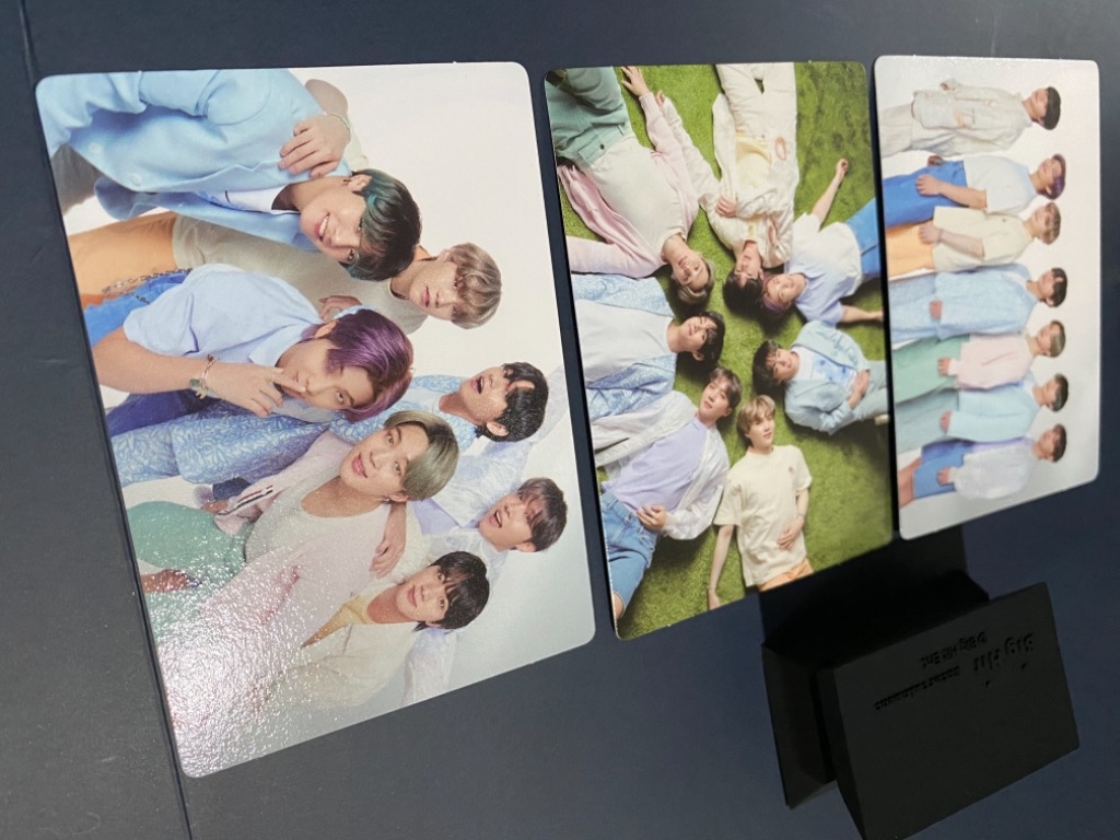 BTS Pop Up Photo Stand only (no PC), Hobbies & Toys, Memorabilia ...