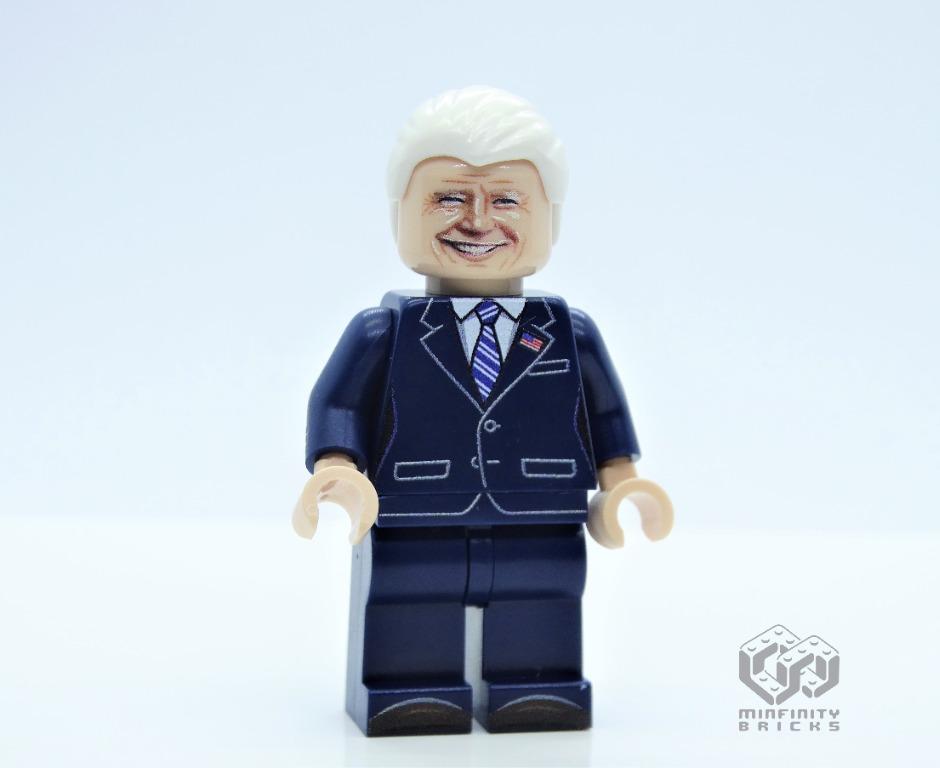 LEGO MOC Minifigure: Joe Biden, the USA (Custom minifigure), 興趣及遊戲, 玩具 ...