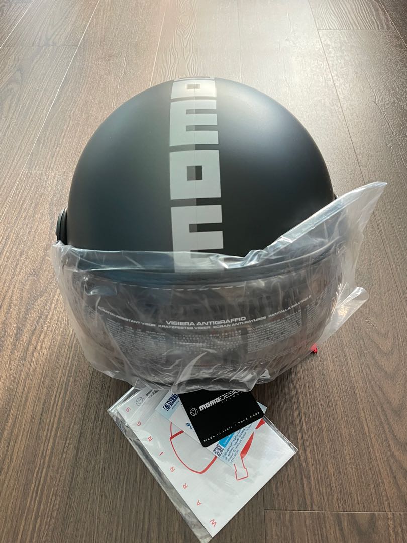 Momo fighter helmet Evo joker Momo design helmet, Motorcycles ...