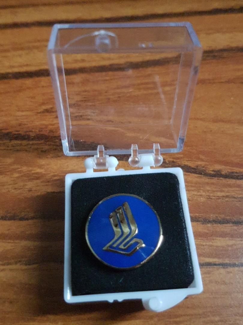 SIA Pin Singapore Airlines, Vintage & Collectibles, Vintage ...