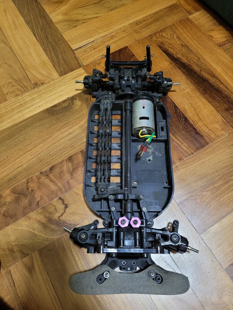 Tamiya TT01 chassis, Hobbies & Toys, Toys & Games on Carousell