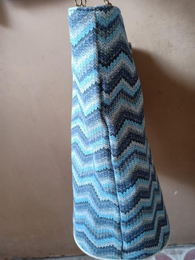 Totebag koomook L, Fesyen Wanita, Tas & Dompet di Carousell