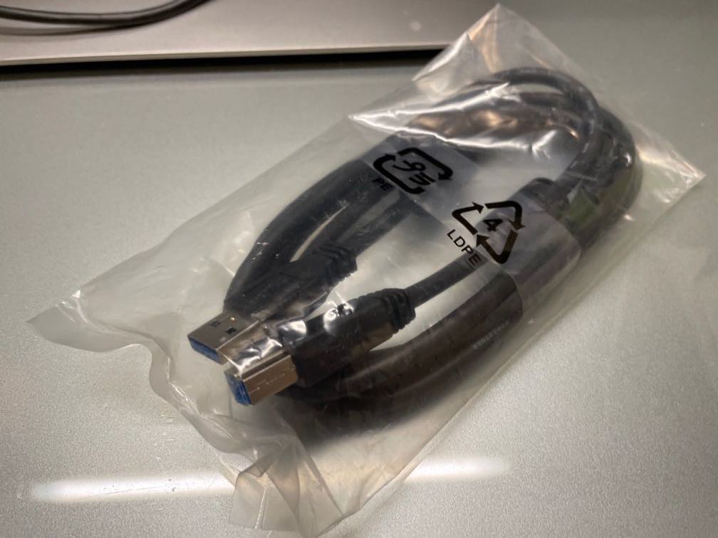 USB 3.0 Upstream Cable 連接線, 手提電話, 電話及其他裝置配件, 充電器及電線 - Carousell