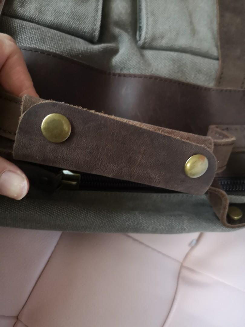 Yager Taiwan bag leather (waterproof bag), Men's Fashion, Bags, Sling ...