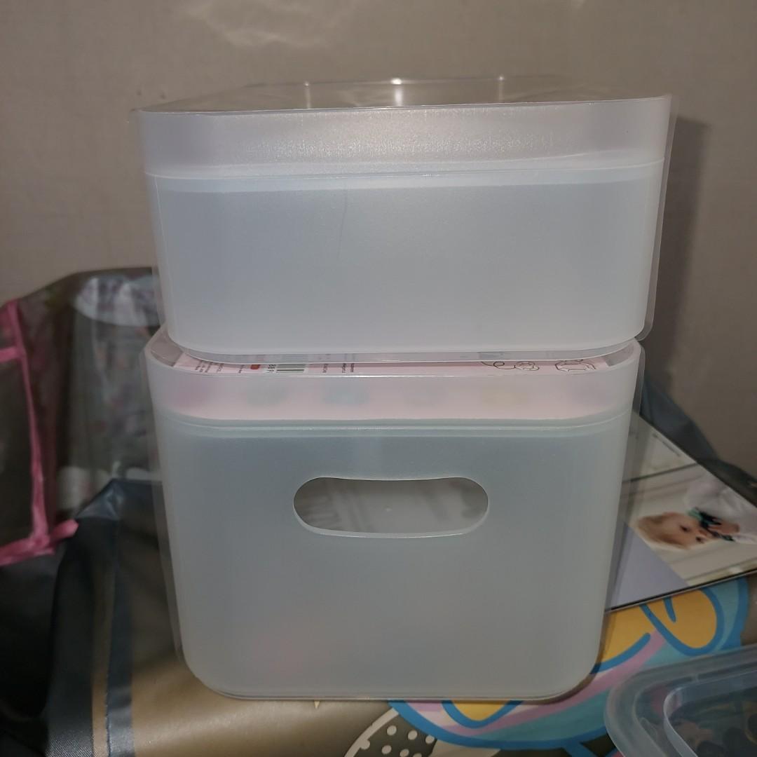 (RESERVED) Hello Kitty Stackable Plastic Storage Box with Lid ...