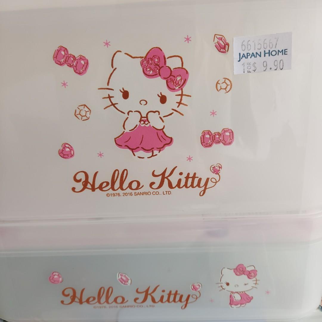 (RESERVED) Hello Kitty Stackable Plastic Storage Box with Lid ...
