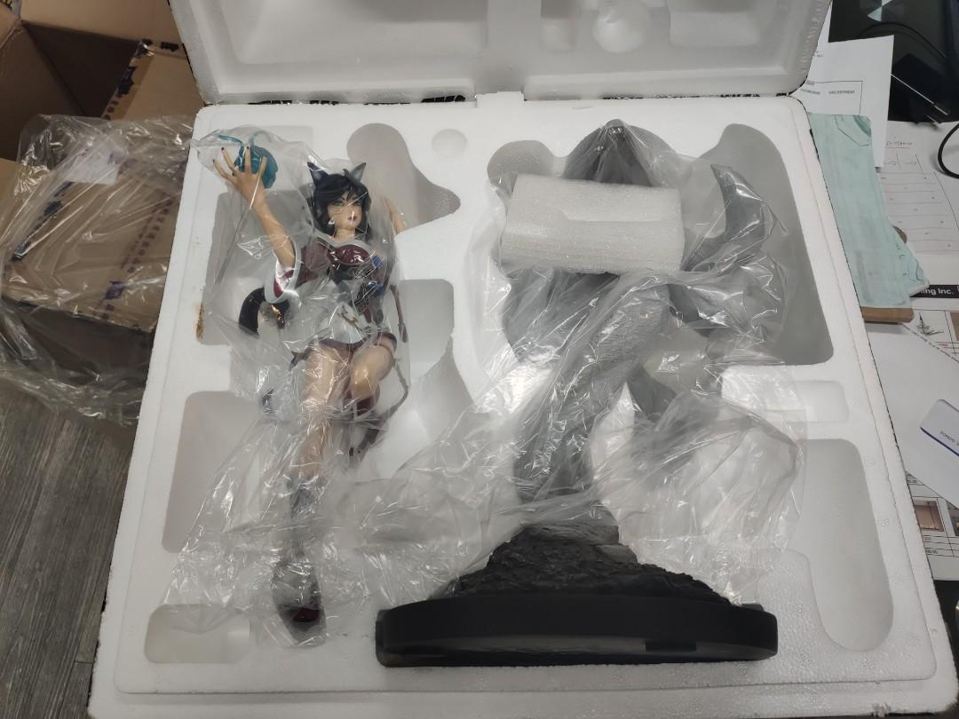 League of Legends Ahri Official Statue LoL, Hobbies & Toys, Toys ...