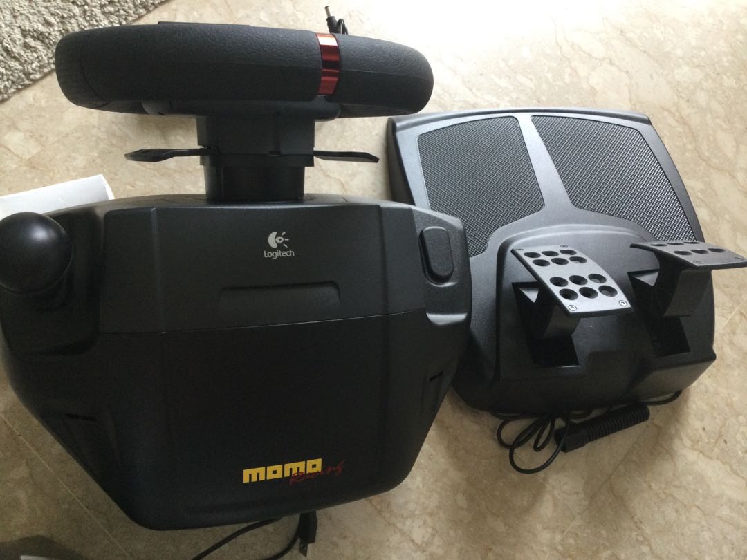 Logitech MOMO Racing Force Feedback Wheel, Sports Equipment, Bicycles ...