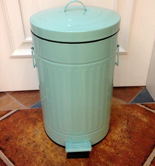 Roman lined Bin Trash Bin Pedal Bin Step Bin Retro Bin 80s Style Pedal ...