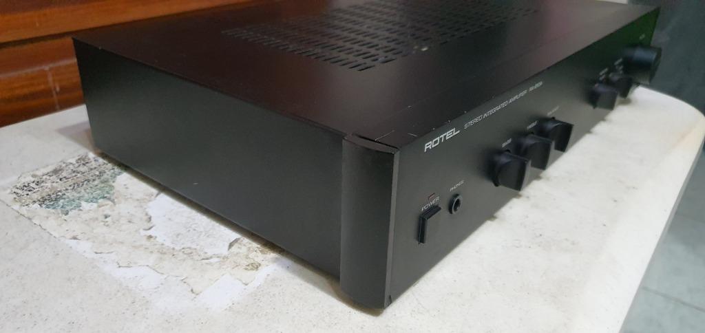 Rotel RA-810A Amplifier Receiver (not NAD, Arcam, JBL, onkyo, marantz ...