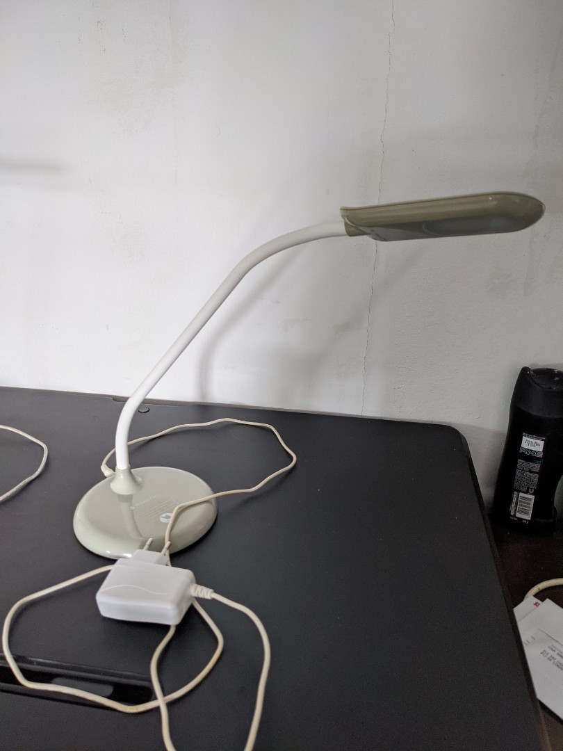 Table desk lamp SoundTech Minimalistic and classy design, Furniture ...