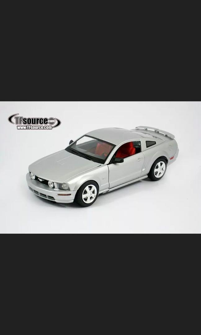 Takara Transformers Alternators diecast Grimlock Mustang rare, Hobbies ...