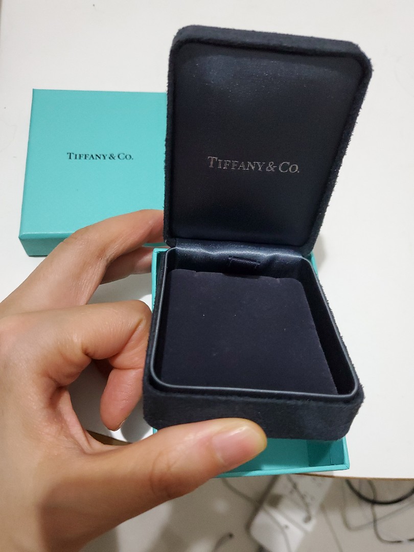 Tiffany box set, Luxury, Accessories on Carousell