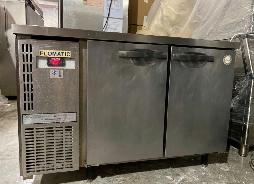 Bistro/Restaurant/Cafe/ Kitchen 2-doors Undercounter Chiller, TV & Home ...