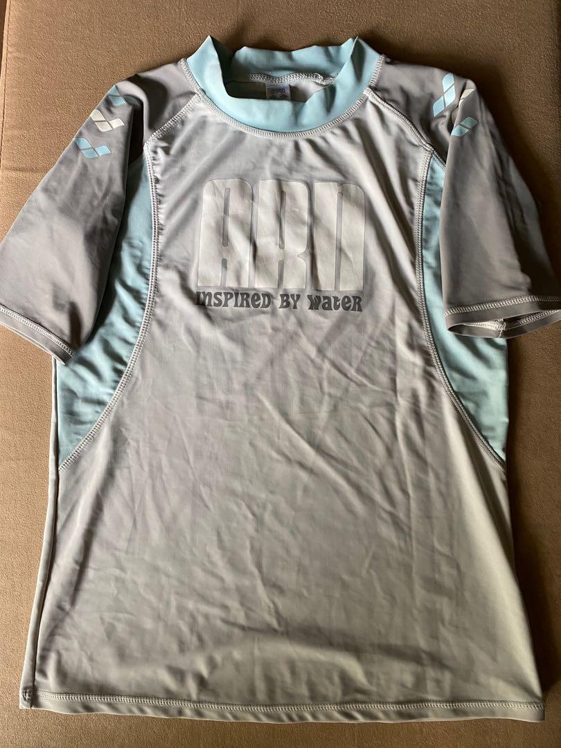 Arena Rashguard, Women's Fashion, Swimwear, Rash guard on Carousell