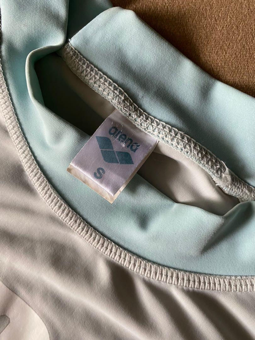 Arena Rashguard, Women's Fashion, Swimwear, Rash guard on Carousell