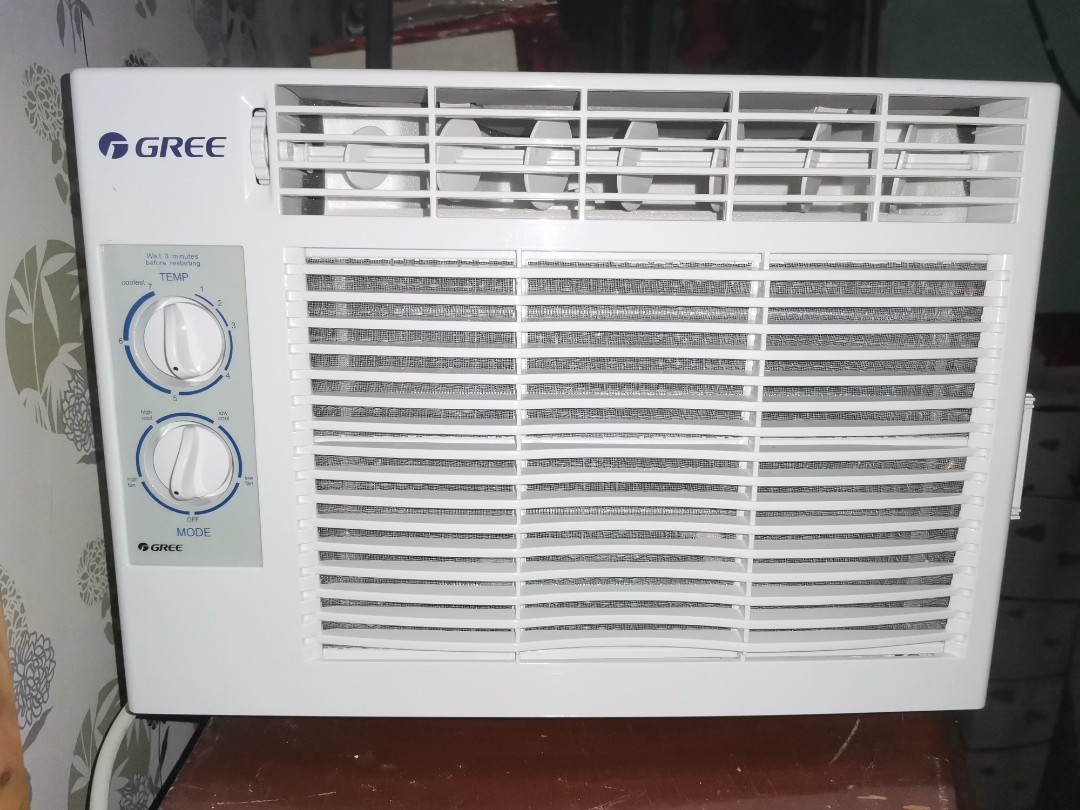Gree window type air conditioner, TV & Home Appliances, Air ...