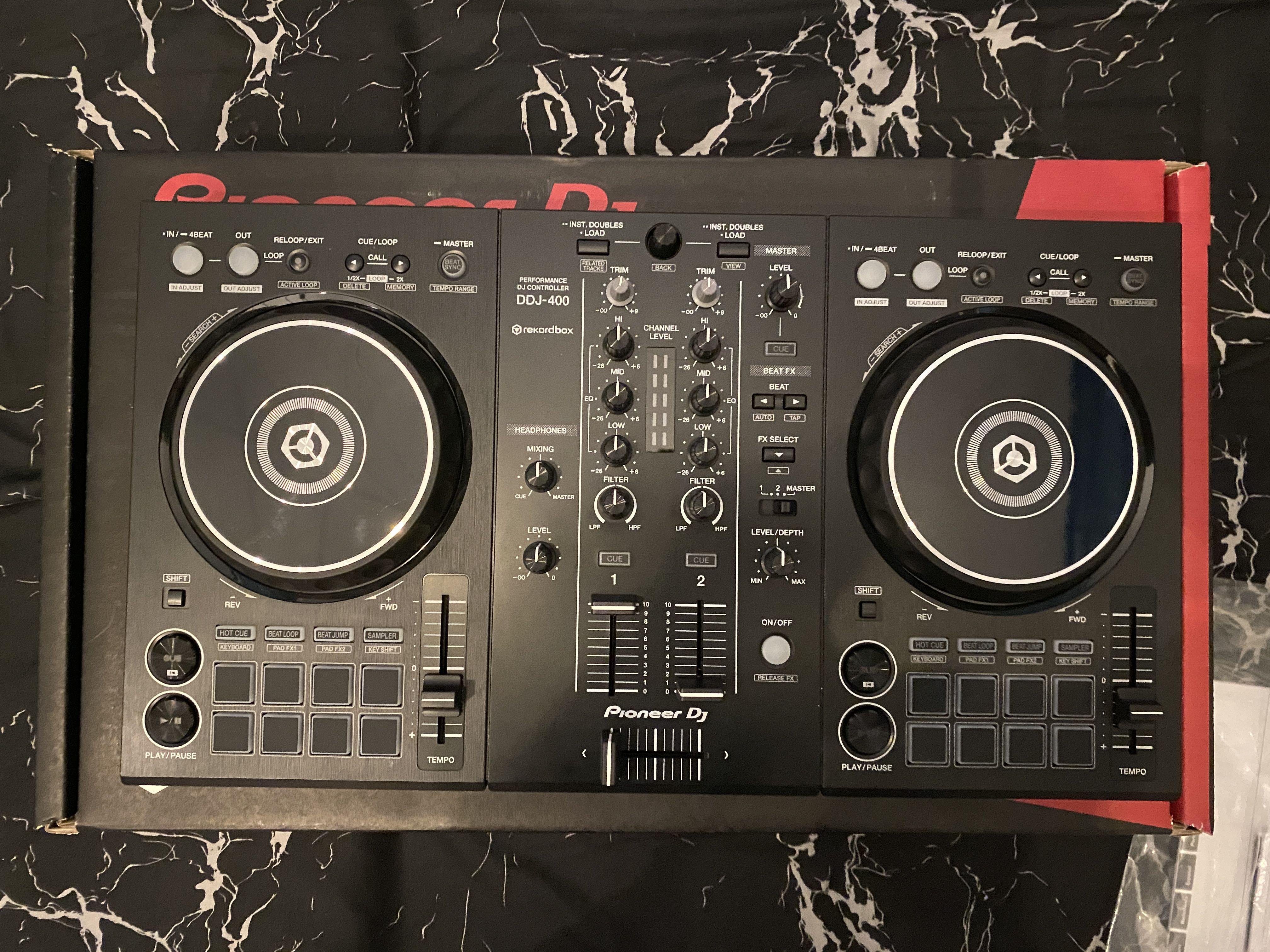 Pioneer DDJ 400, Audio, Other Audio Equipment on Carousell