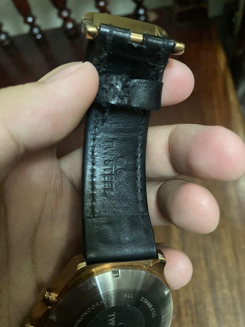 TW Steel Pilot TW419, Men's Fashion, Watches & Accessories, Watches on Carousell