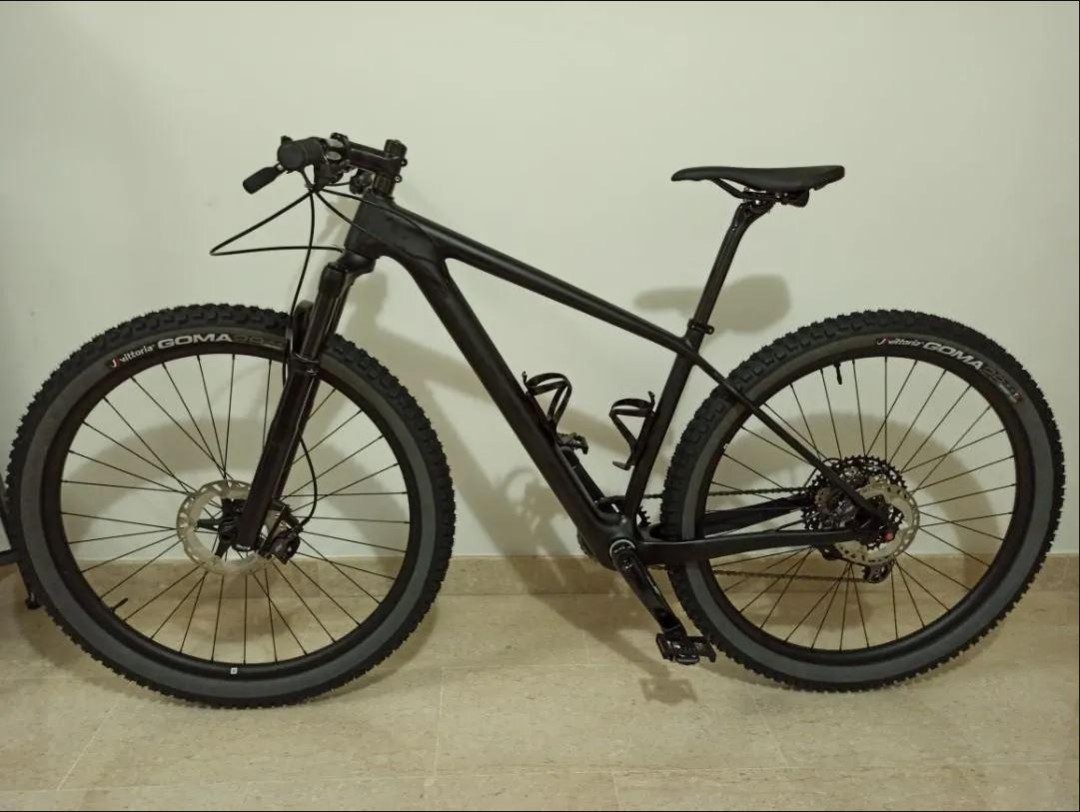 29” Full carbon fibre MTB Medium size, Bicycles & PMDs, Bicycles ...