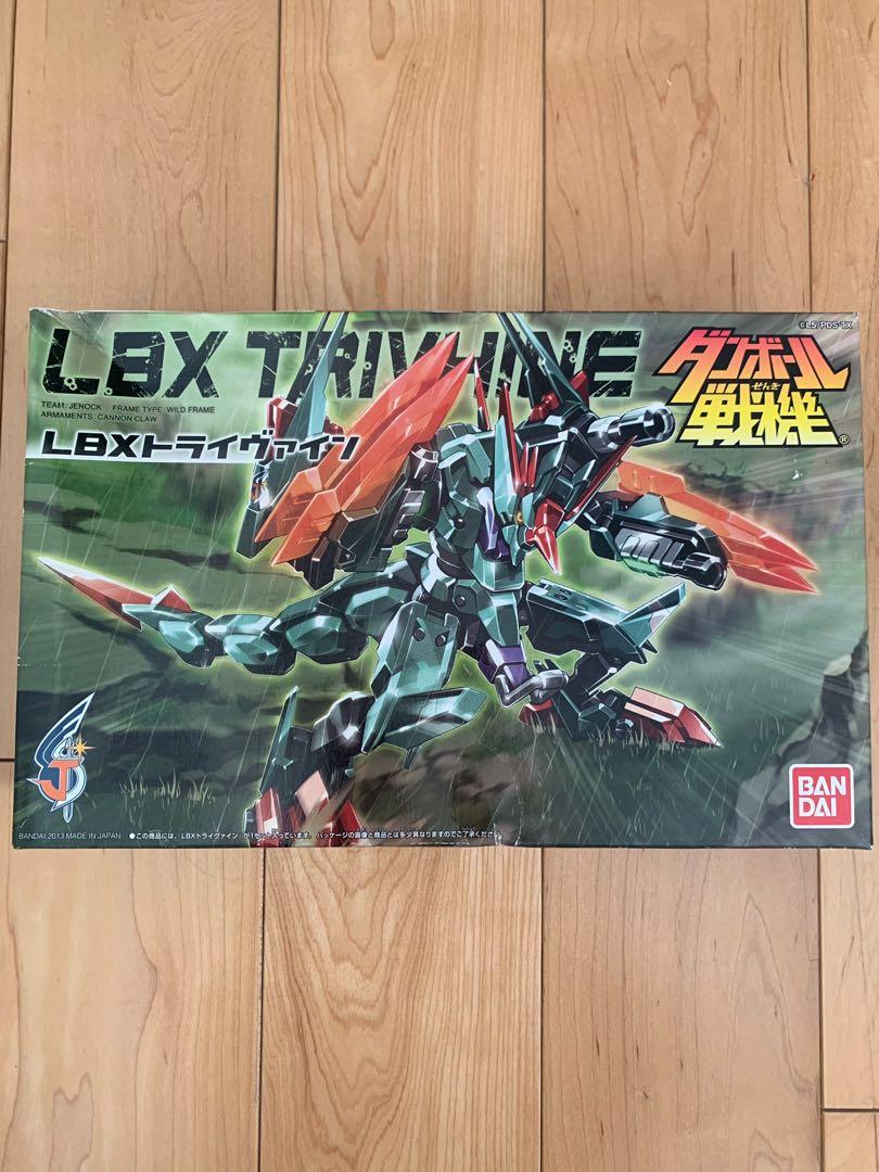 全新 LBX WARS 048 Trivhine 紙箱戰機 模型, 興趣及遊戲, 玩具 & 遊戲類 - Carousell