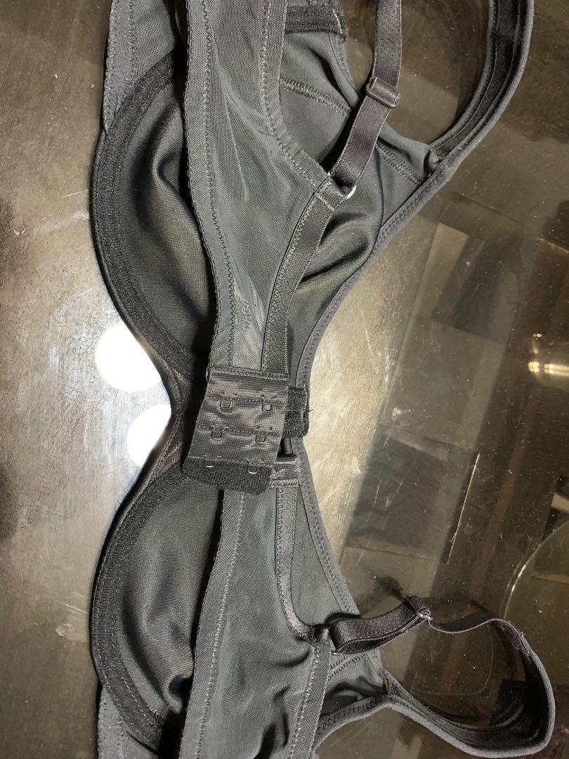 Branded bra big cup 85C, Women's Fashion, Undergarments & Loungewear on ...