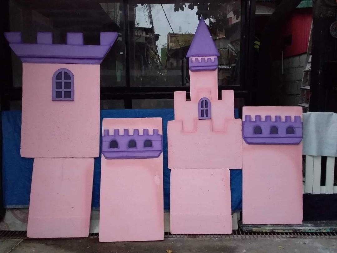FOR SALE: DISNEY PRINCESS WITH CASTLE STYRO BACKDROP, Hobbies & Toys ...