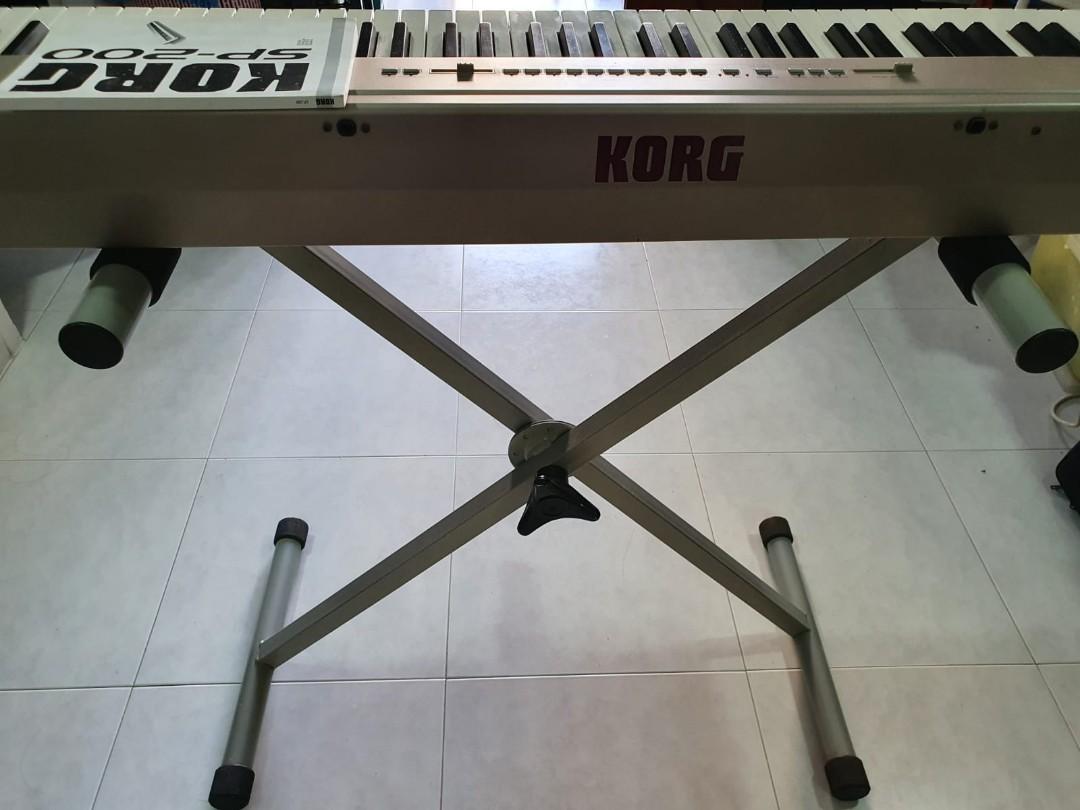 Korg SP 200 Digital piano weighted keys with DF 035 Keyboard stand ...