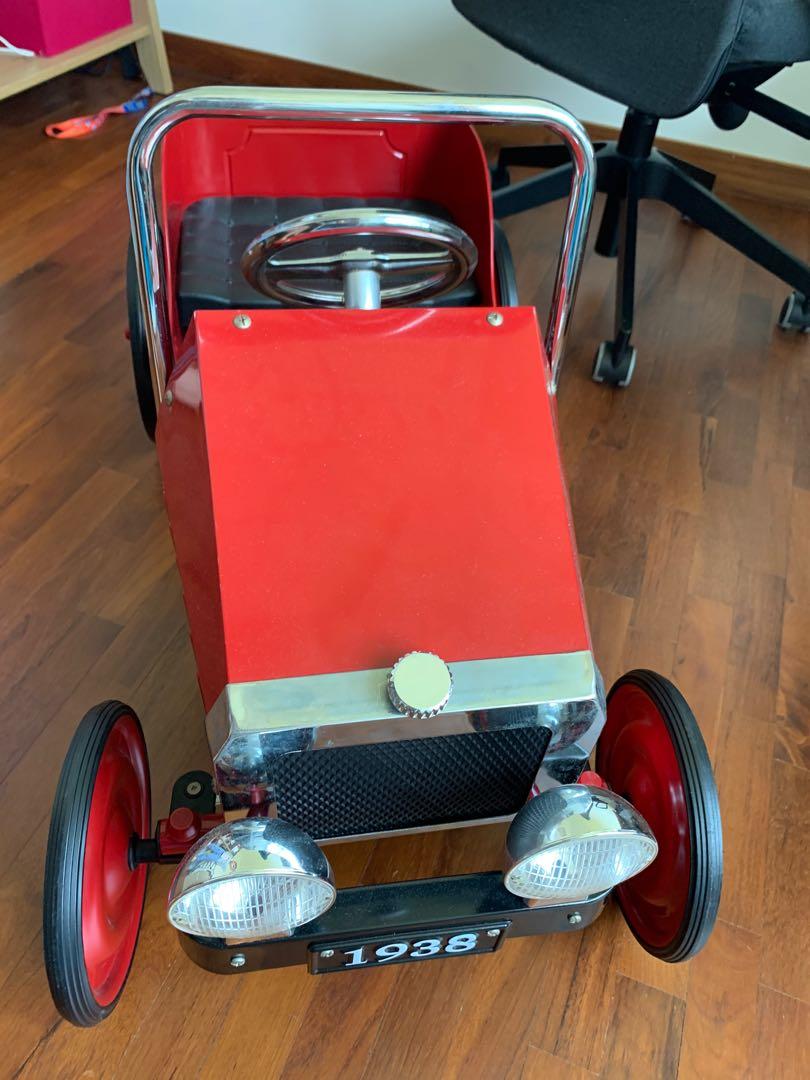 Metal pedal car, Babies & Kids, Infant Playtime on Carousell