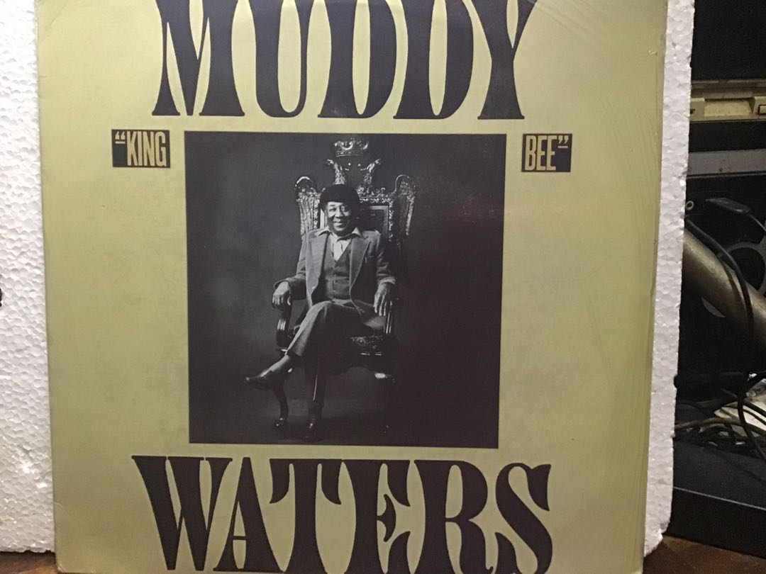 PIRING HITAM Muddy Waters King Bee VINYL LP Anubis Blues, Hobbies & Toys, Music & Media, CDs ...