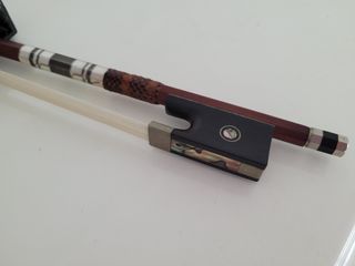 TMX Intermediate Violin, Hobbies & Toys, Music & Media, Musical ...