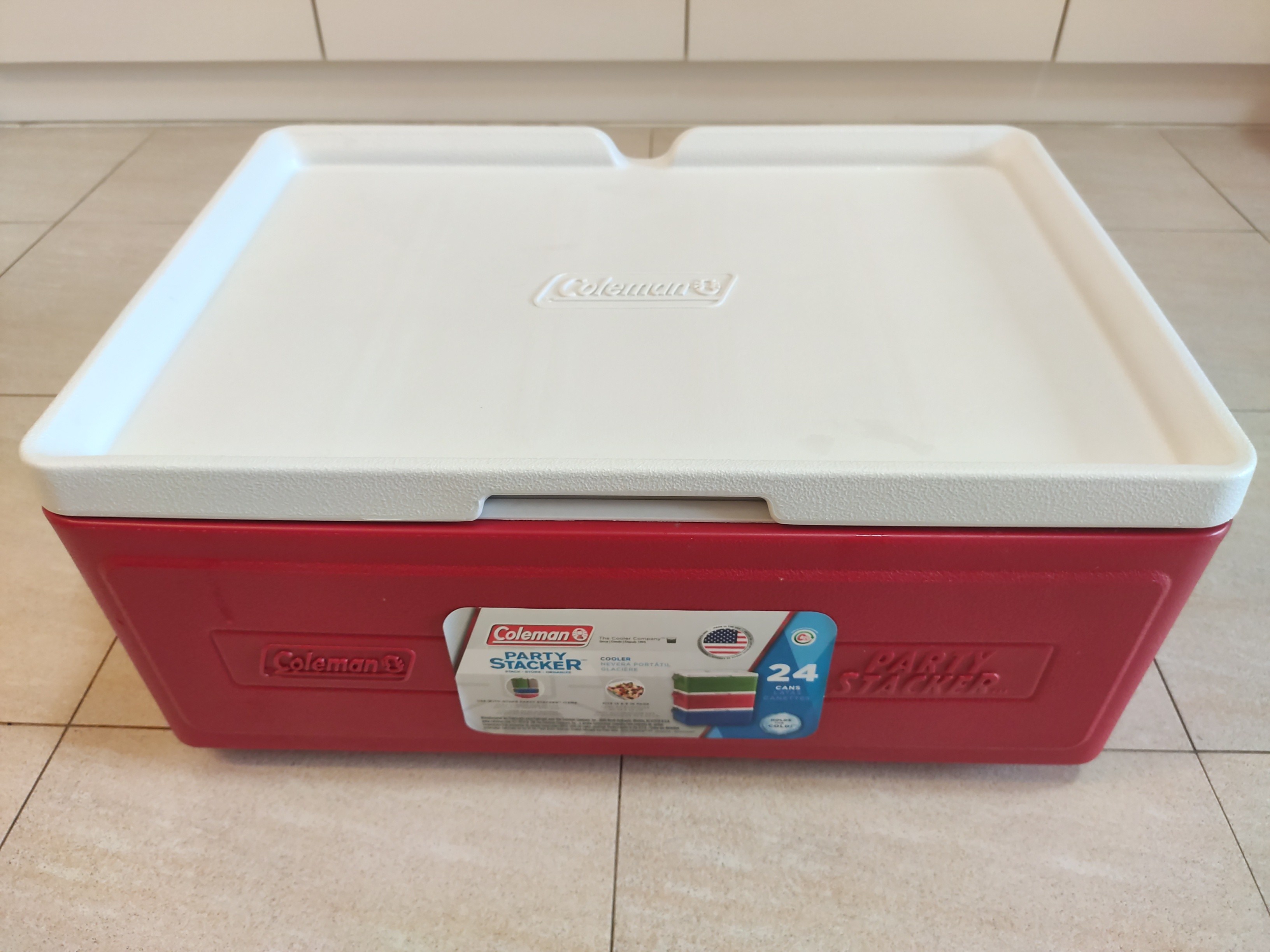 Coleman Party Stacker (24 cans), Everything Else on Carousell