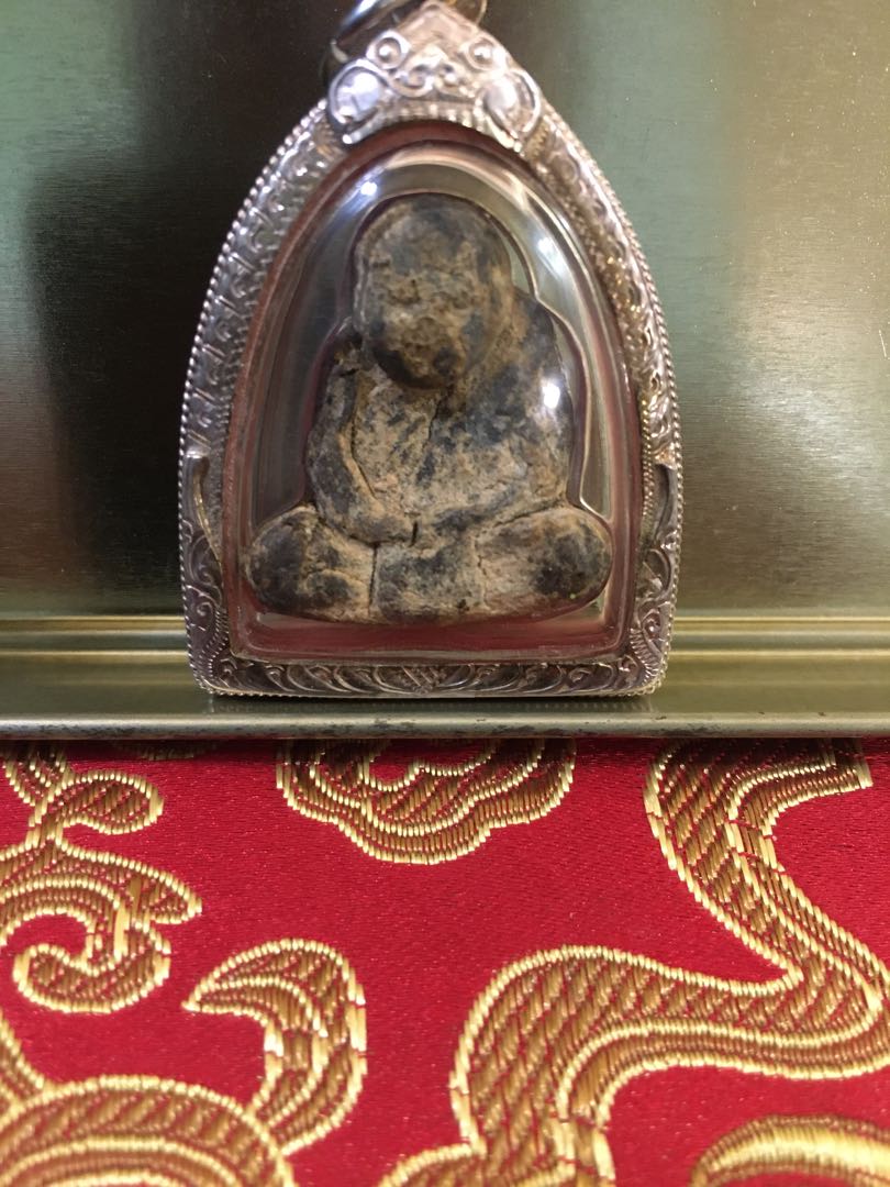 Kelantan monk amulet tok raja, Hobbies & Toys, Collectibles ...