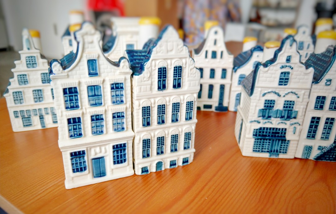 KLM Delft Blue Ceramic Dutch Houses Collection, Hobbies & Toys ...
