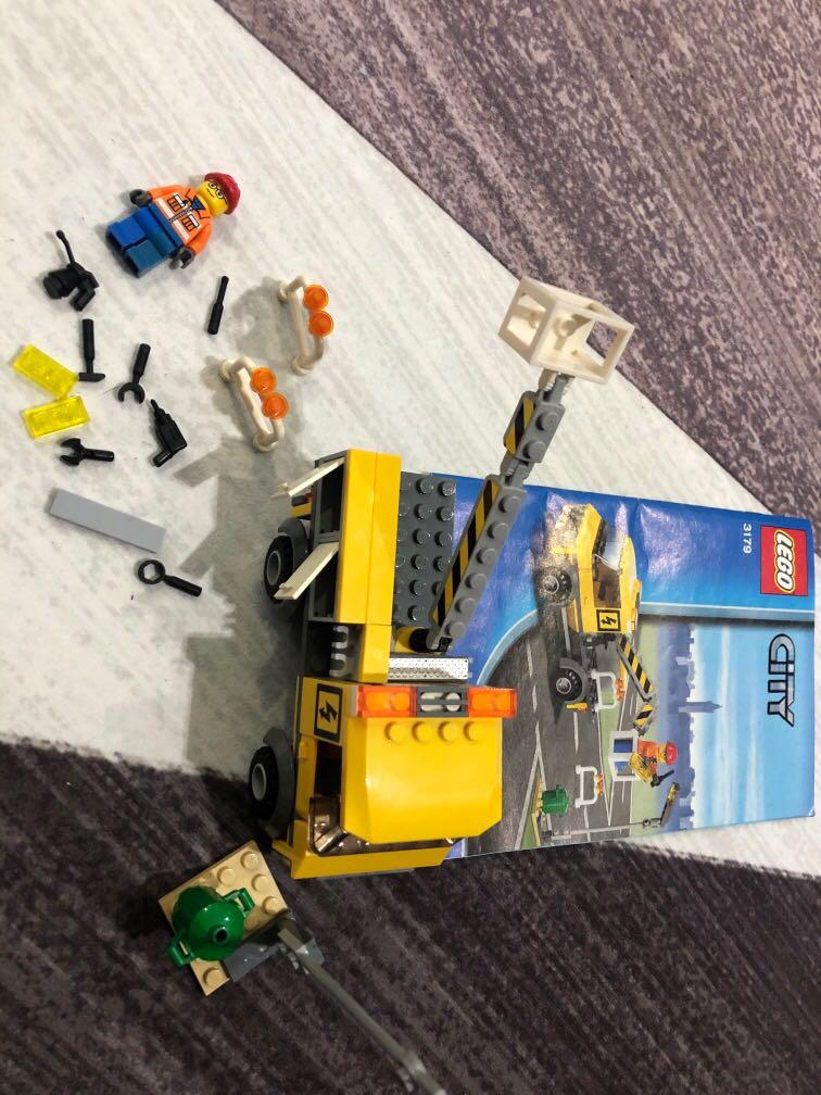Lego City 3179, Hobbies & Toys, Toys & Games on Carousell