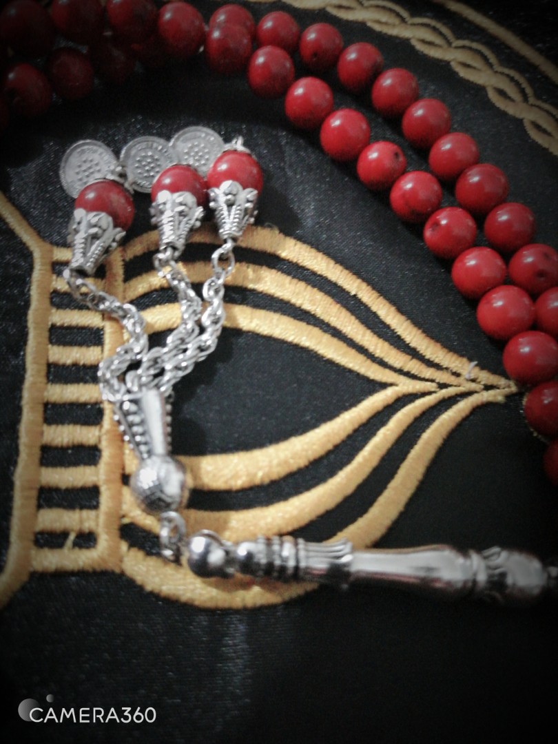 Red coral/Marjan, Women's Fashion, Jewelry & Organisers, Precious ...